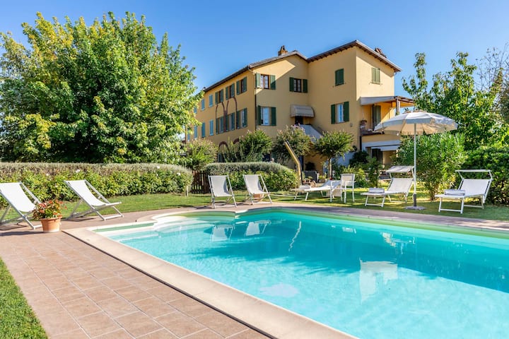 Cozy Apartment "Celeste",villa Gabriella With Pool - Lucca