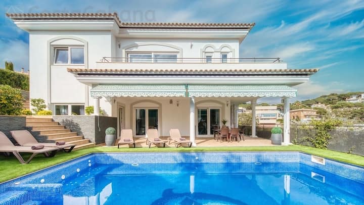 ♥ Costacabana - Villa Madison ♥ Close To Center - Lloret de Mar
