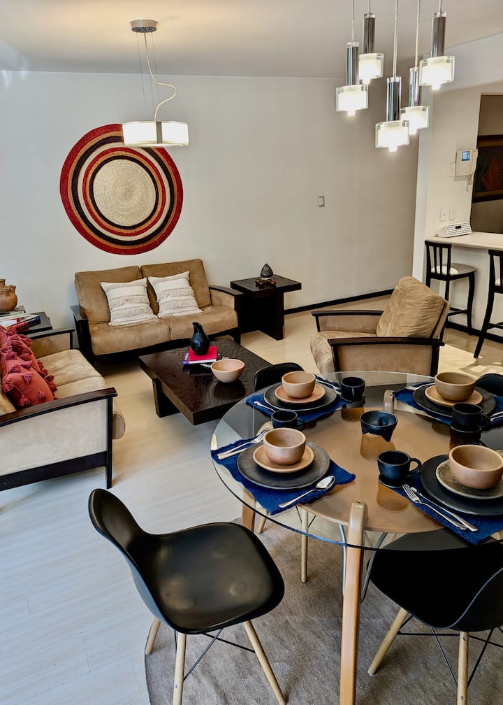 Mexican-style 2br Apt Near Angel Of Independence - Mexico City