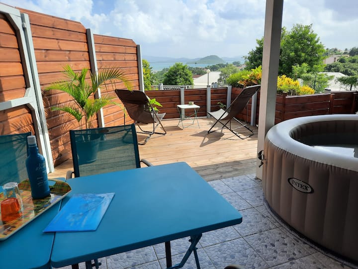 Maison 2 Chambres Et Jacuzzi Ti Coeur Trois Ilets - Martinica