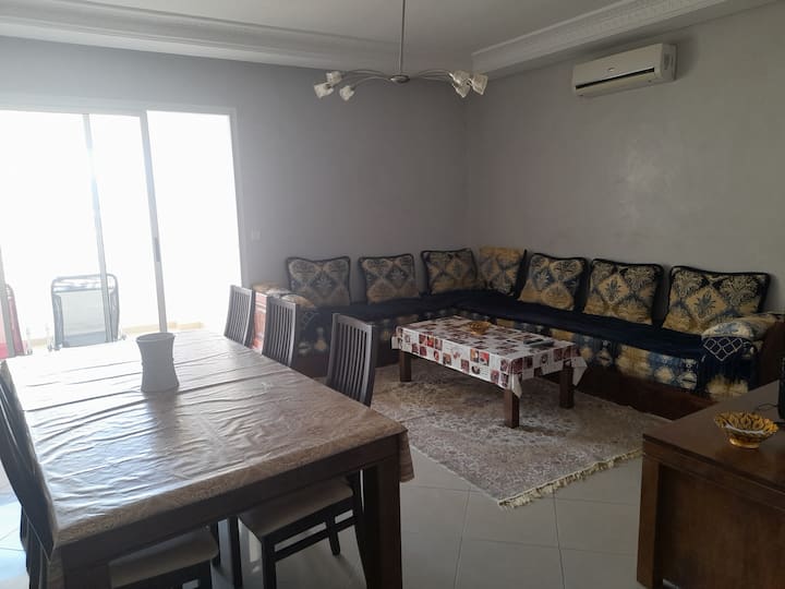 Clim, Balcon, Fibre,  Plage 15 Mn à Pieds - Agadir