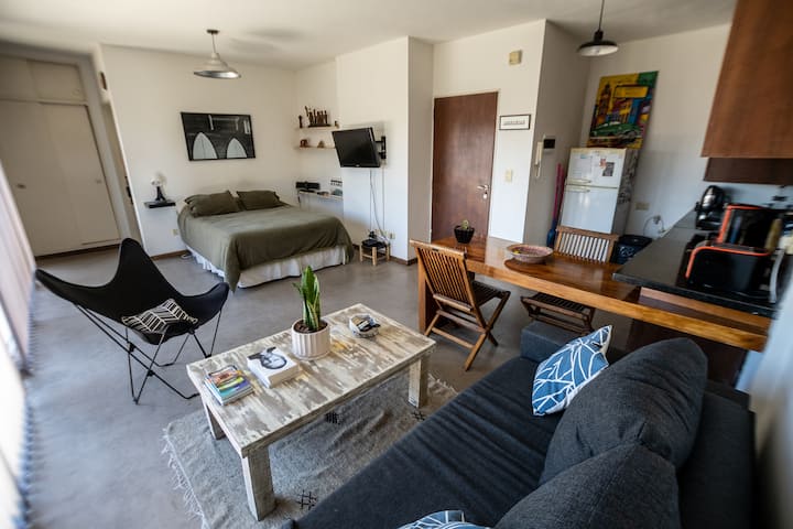 1 Room Palermo Hollywood. Pura Luz W/ Balcony - Buenos Aires