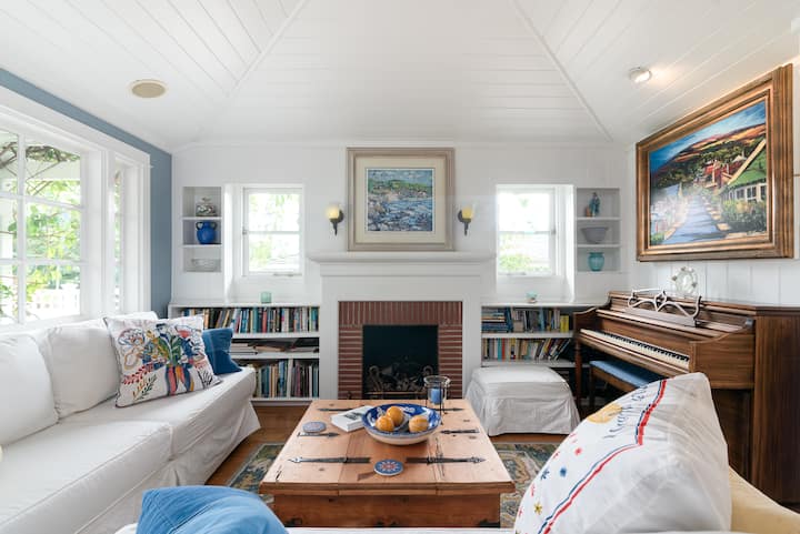 Charming Beach Cottage, Spa, Walk To Town, Beach - Laguna Beach, CA