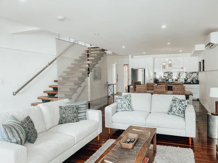 Poolside Apartment #1 - Byron Bay