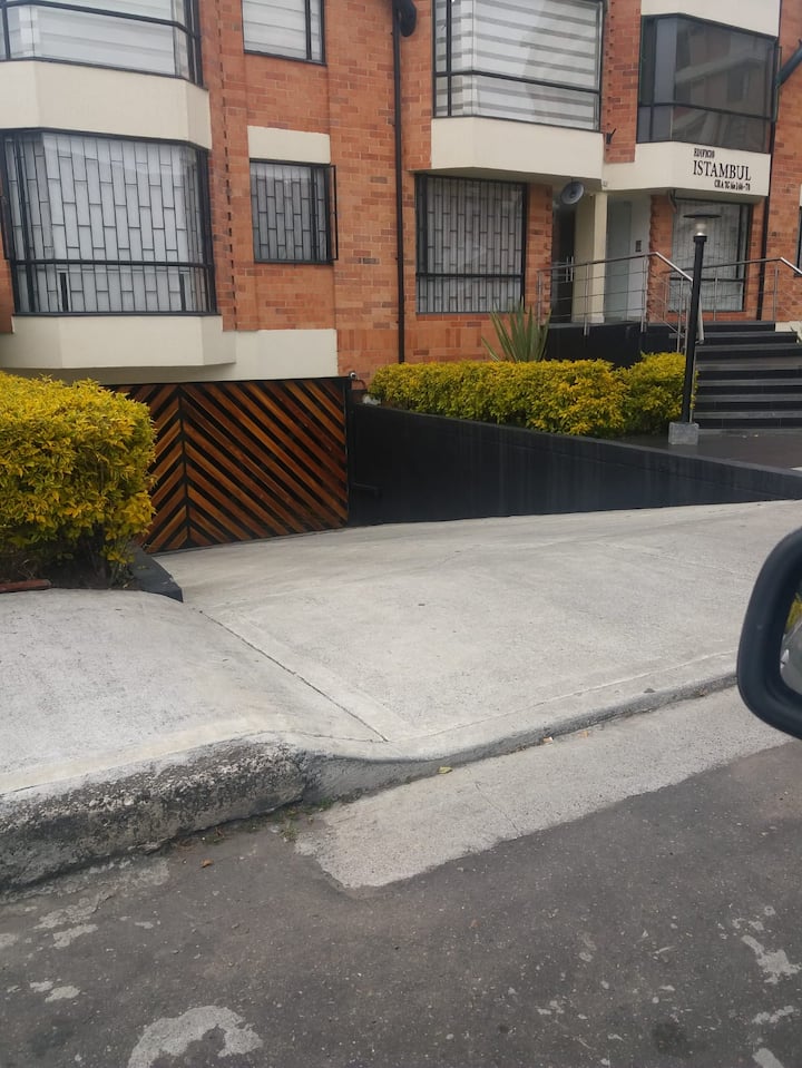 Apartamentocómodo Cedritoszonanorte Garaje Interno - Bogotá