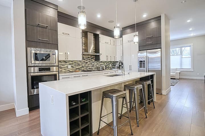Lux Family Home - Calgary Inner City - 7 Min To Dt - Calgary