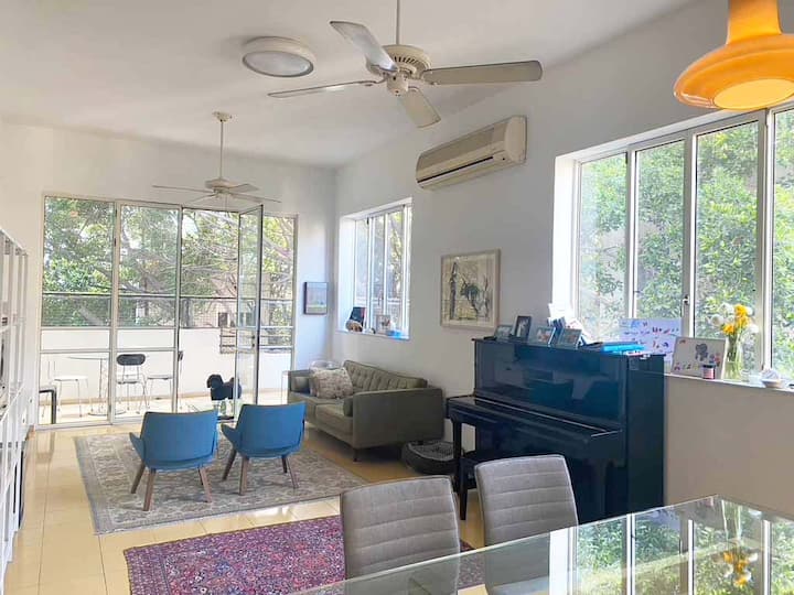 City "Tree-house" Home - Tel-Aviv