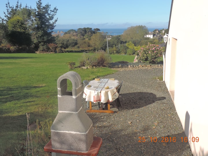 Maison De Vacances, Vue Sur Mer - Tréguier