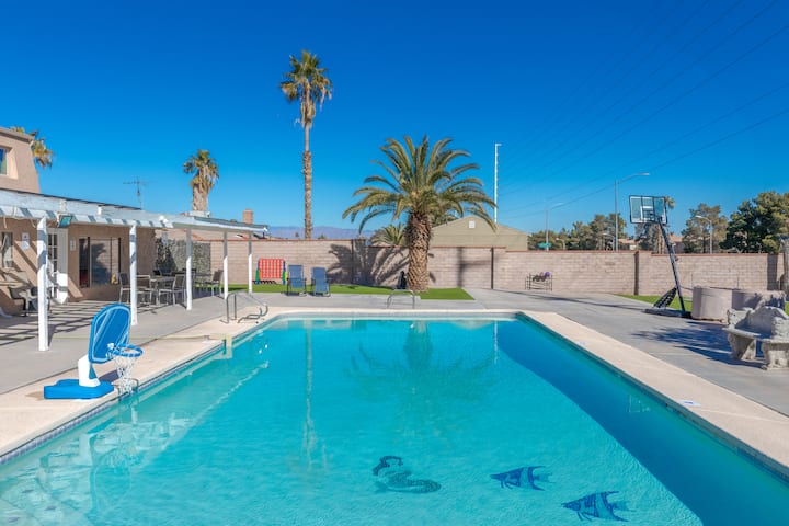 Spacious Vegas Oasis W Game Room & Pool! - Las Vegas, NV