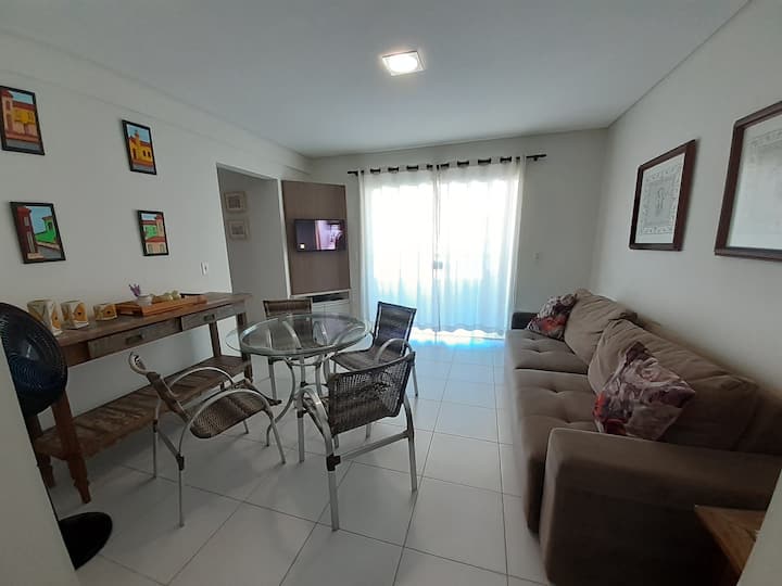 232, Apartamento 2 Dormitórios Próximo Ao Mar - Porto Belo