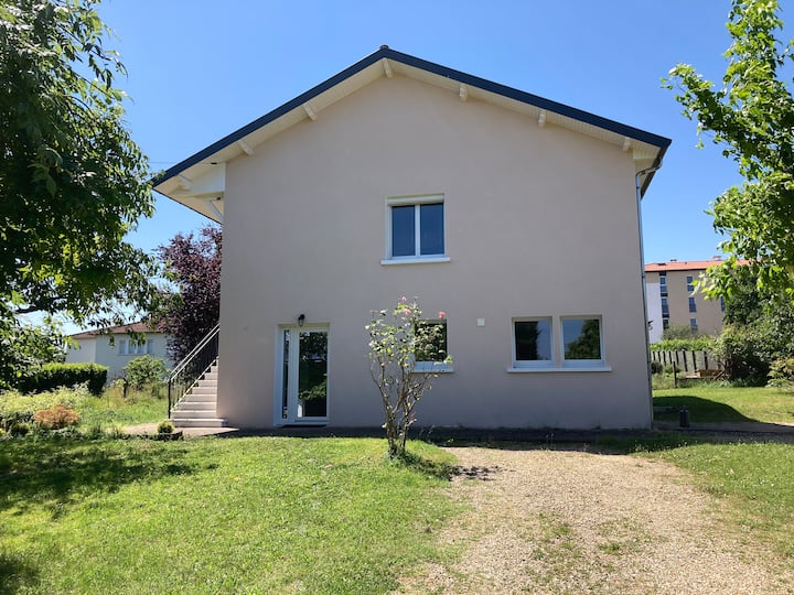 Maison Familiale Bourg De Gleizé - Villefranche-sur-Saône