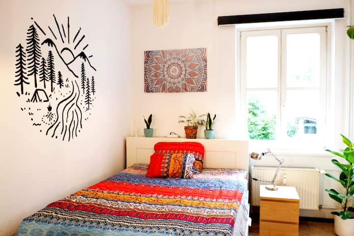 Top Location: Lovely Flat In Friedrichshain - Berlin
