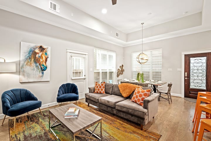 Heights Modern & Bright Lux / A+ Location / Garage - Houston