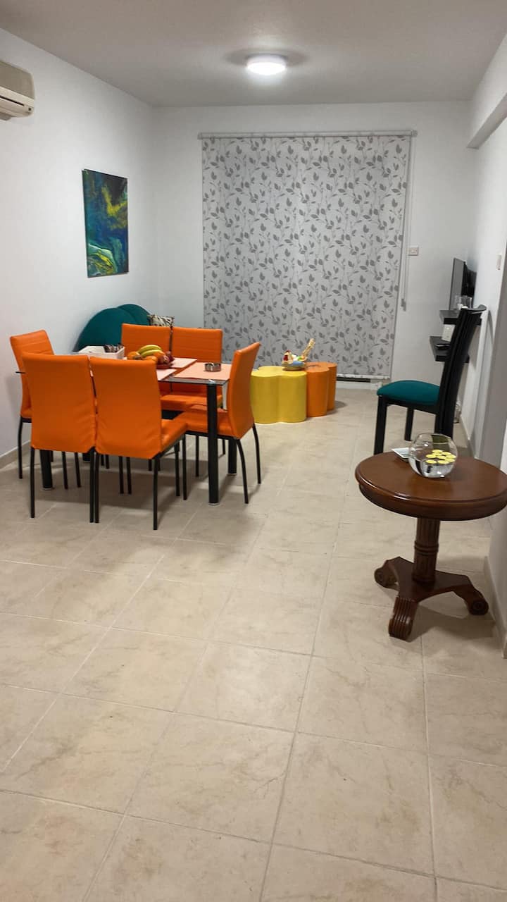 Rainbow Family Apartment (2 Mins To Makenzi Beach) - Larnaca
