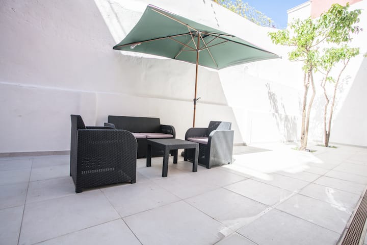 Orange Tree Patio - Lisboa