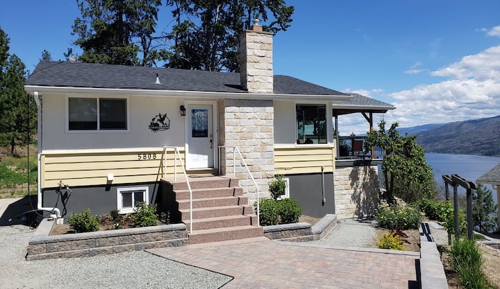 The Orchard House - Peachland