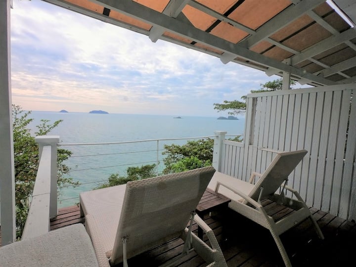 Overhang Balcony With Ocean View + Bf - Ko Chang