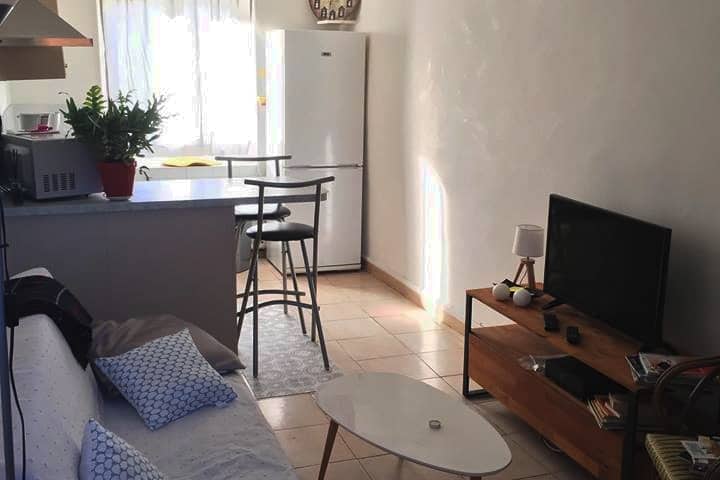 Duplex Centre Nimes Proche Jardins De La Fontaine - Nîmes