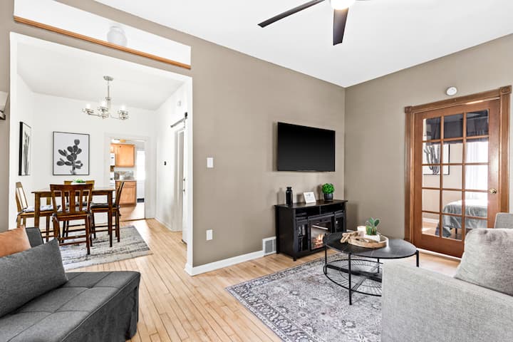*Ev Friendly*pets Welcome * Canal Park 5 Mins - Duluth, MN