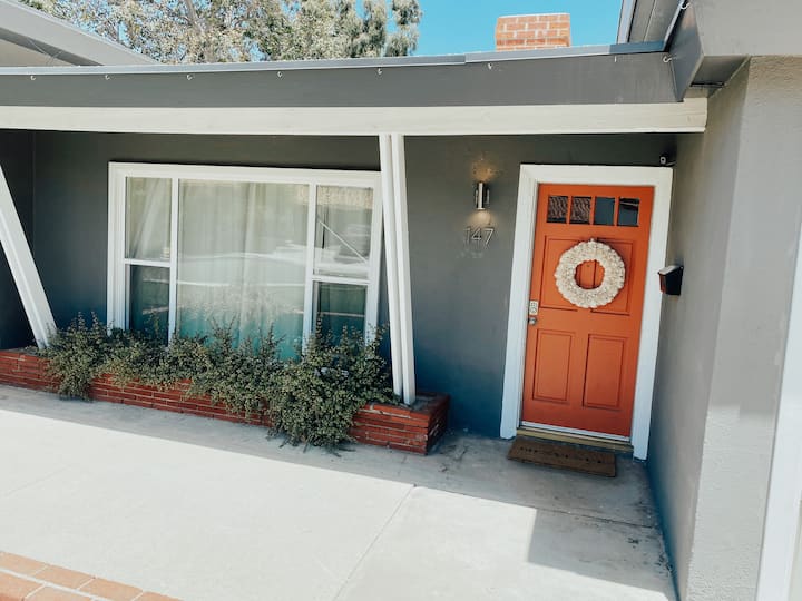 Sweet Mid-century Fullerton Home Near Disneyland - Buena Park, CA