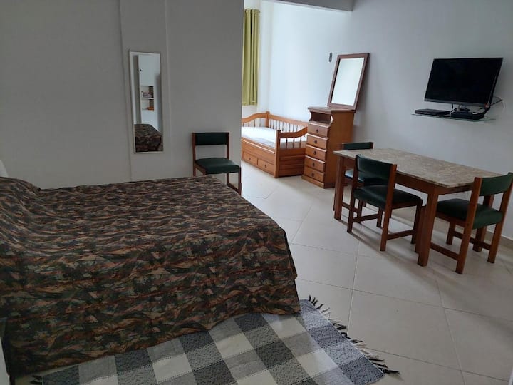 Aconchegante Studio Bem Localizado Em Copacabana - Rio de Janeiro
