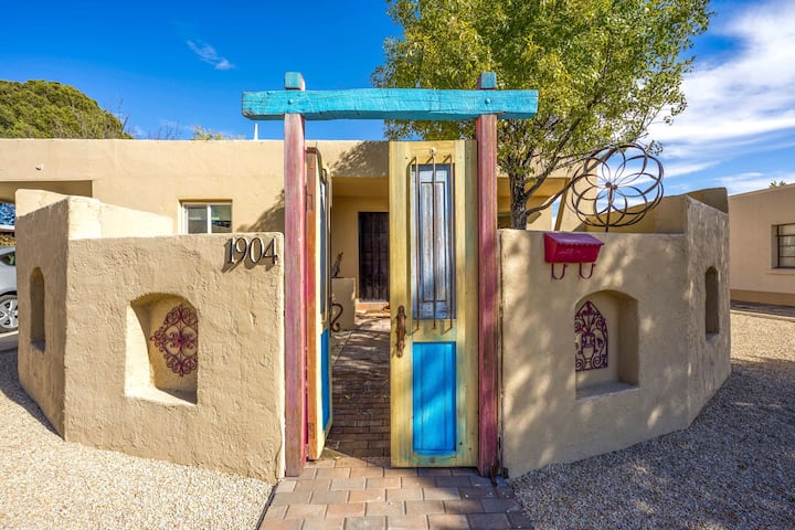 Casa La Jolla - Las Cruces, NM