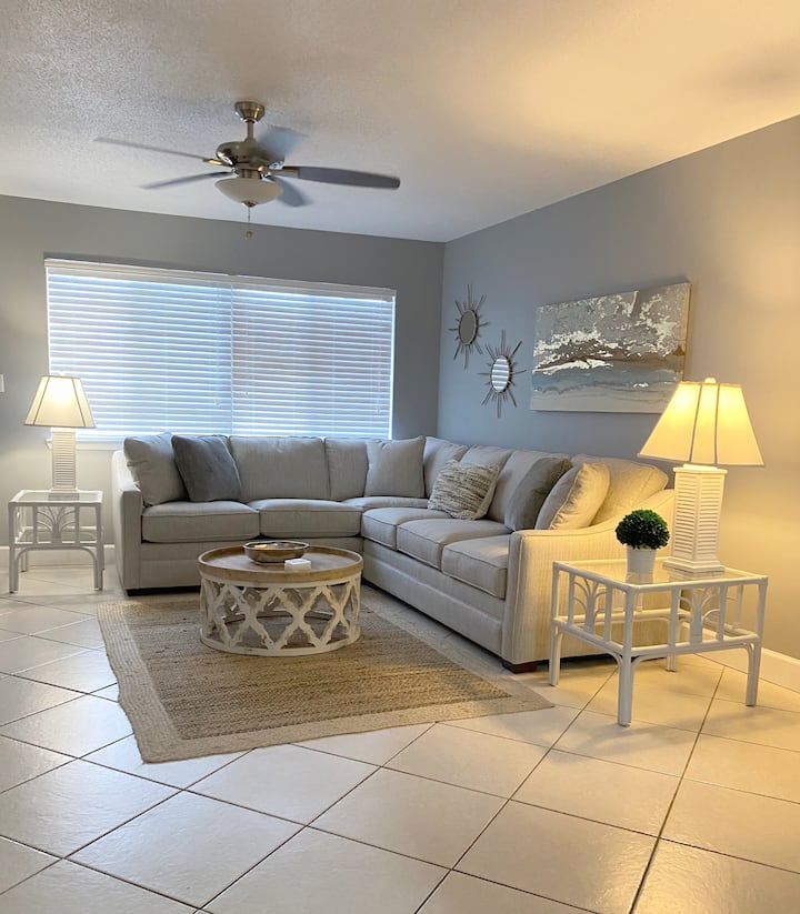 Hidden Beach Villas #221 *Easy Public Beach Access - Grayton Beach, FL