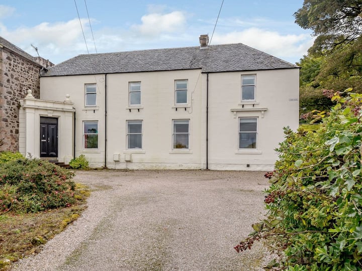 Bute Beachfront Apartment In Ascog - Tarfside - Millport