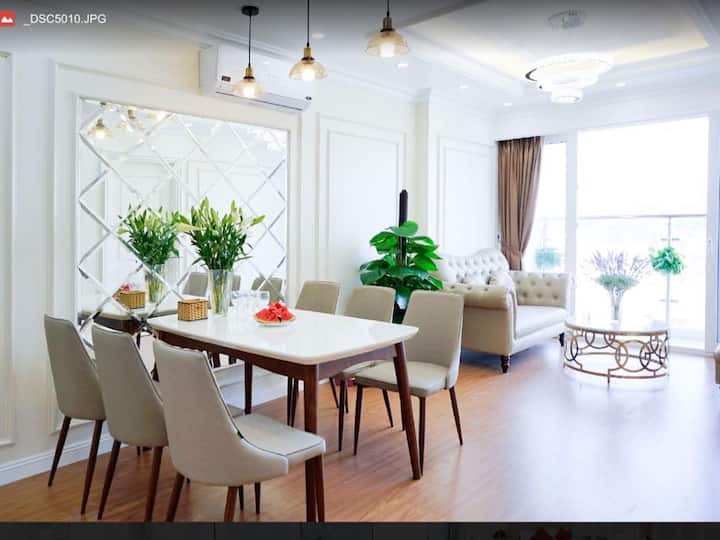 Bán Chạy Nhất - Căn Hộ 2 Phòng Ngủ Nhìn Ra Biển - Hạ Long