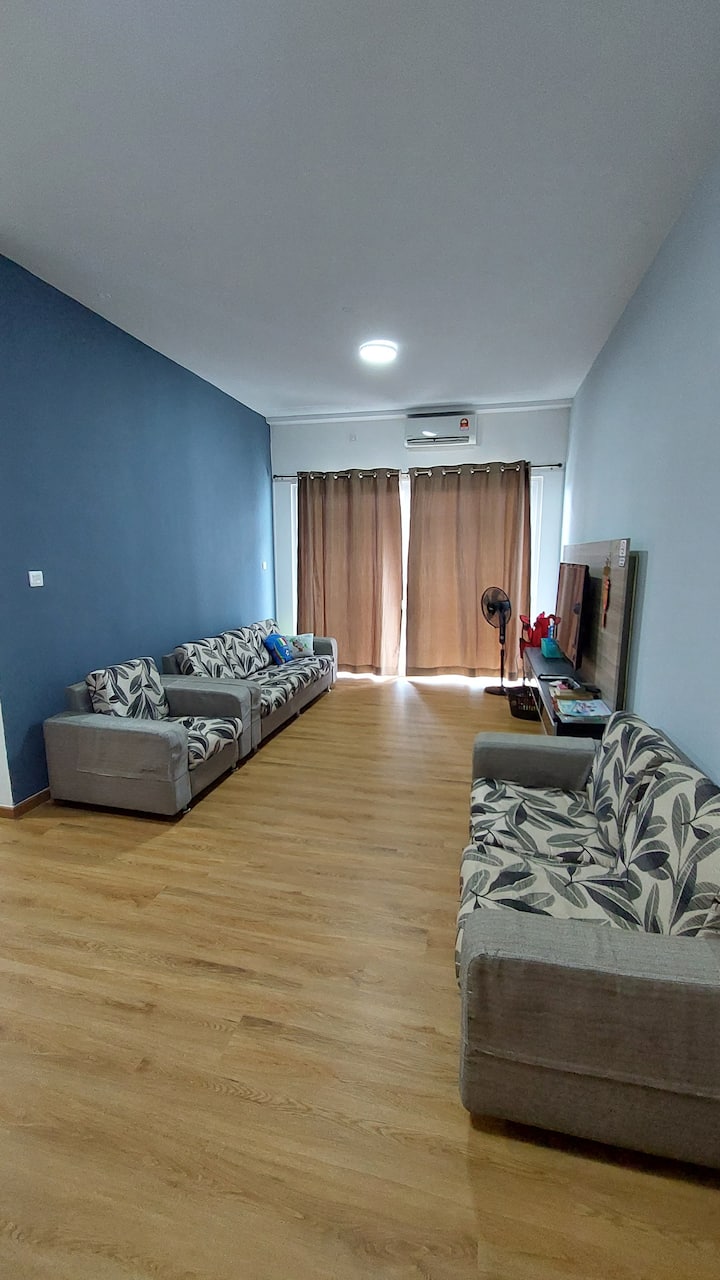 Relaxing Homestay For Your Family Trip In Kuching. - Sarawak