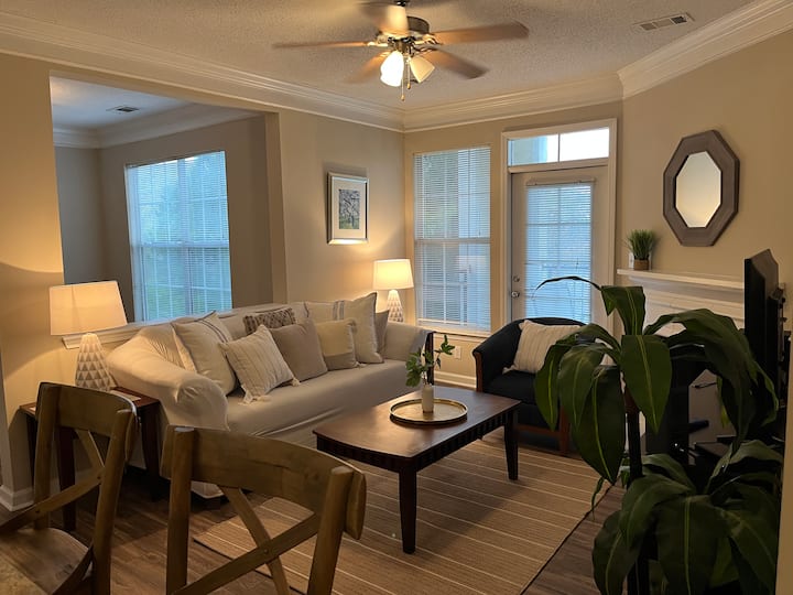 Fabulous 2bed/2bath Fully-furnished In Alpharetta - ロズウェル, GA