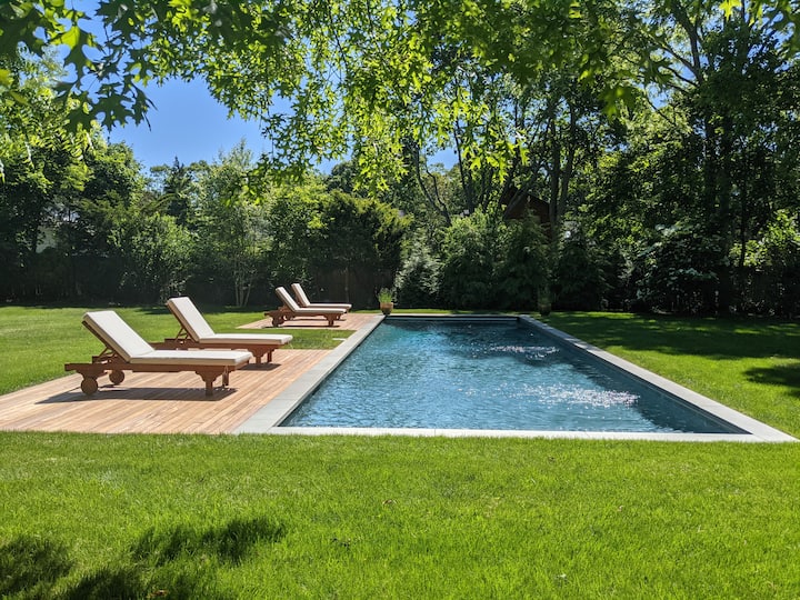 Private House With Large Garden And Pool - Hampton Bays, NY