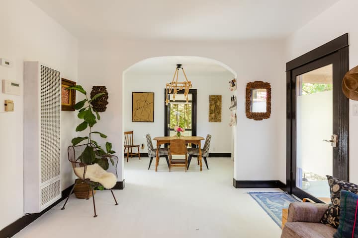 Venice Beach Cottage - Venice Beach, Los Angeles, CA