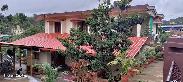Madikeri Holiday Rentals & Homes - Karnataka, India | Airbnb