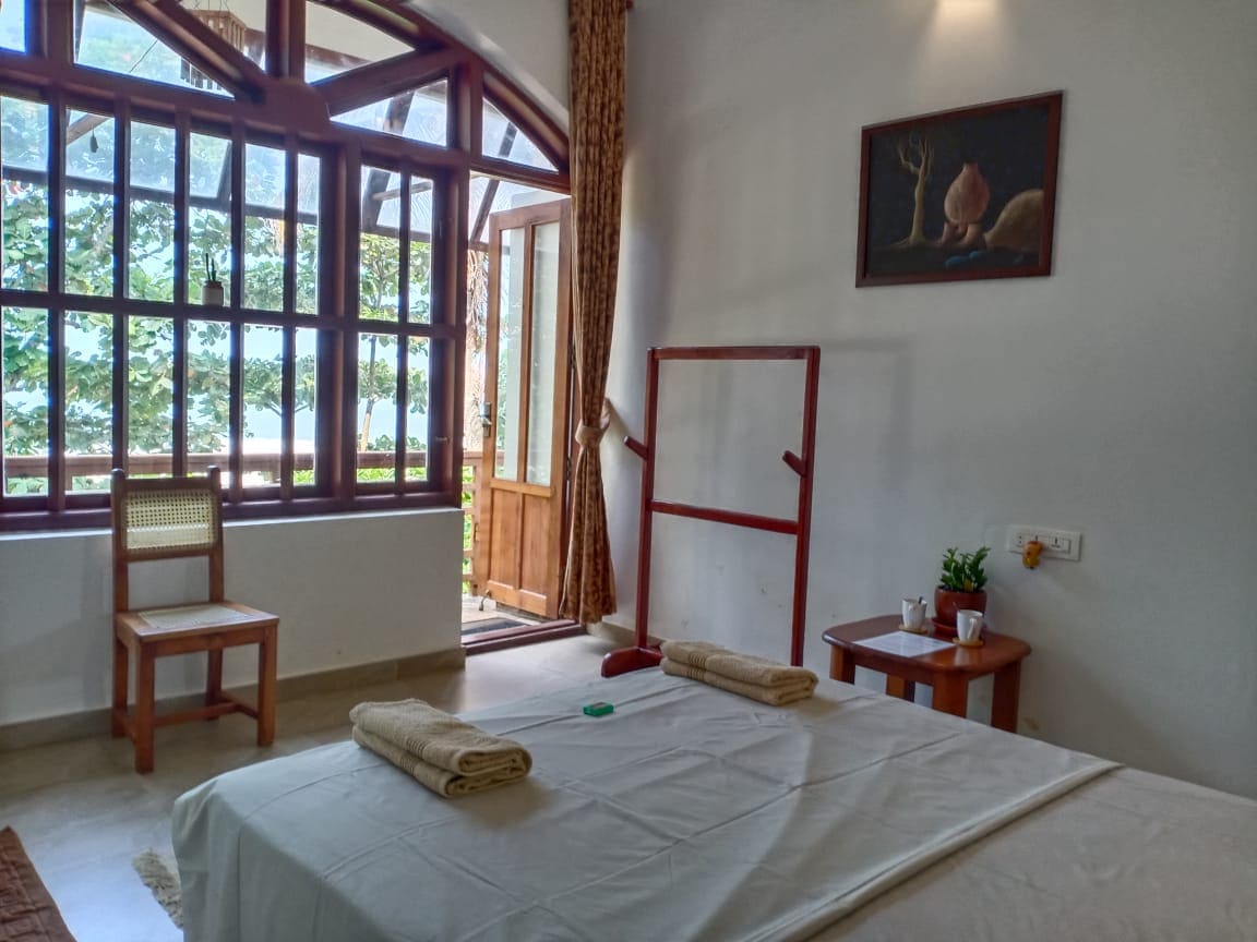 Neela Waters Beach Homestay - Chandra - Airbnb