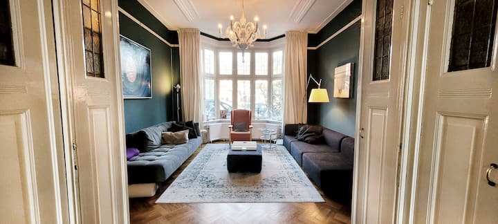 Monumental Villa, Family Home - Close To Amsterdam - Hilversum