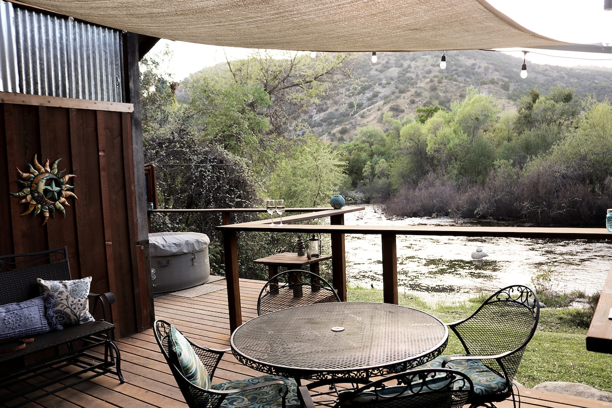 Romantic Rustic Riverfront Cabin - Cabins for Rent in Three Rivers ...