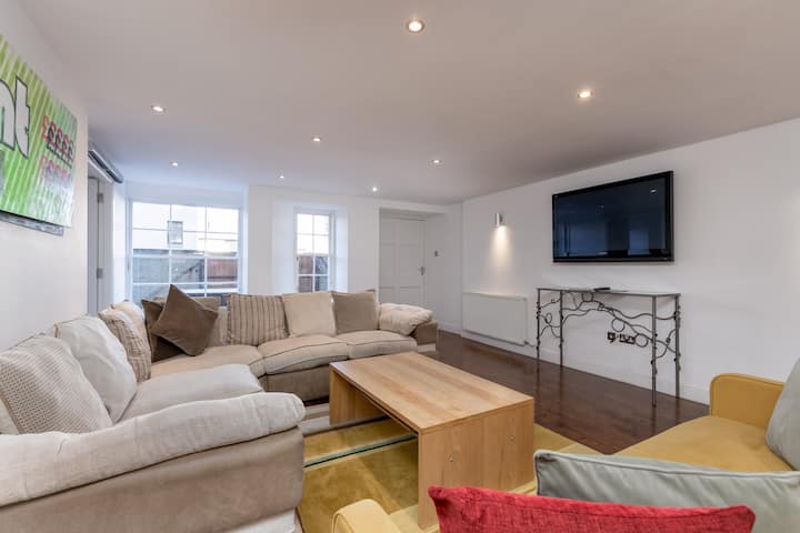 York Place City Centre 4 Bedroom Duplex Apartment - Edimburgo