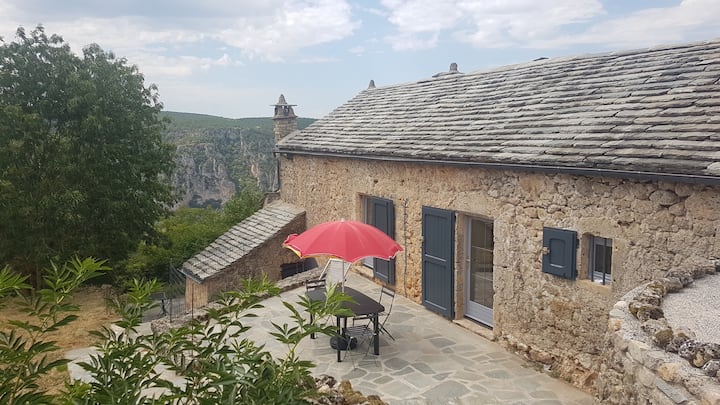 La Maison De Françoise : La Bourgarie - Gorges du Tarn