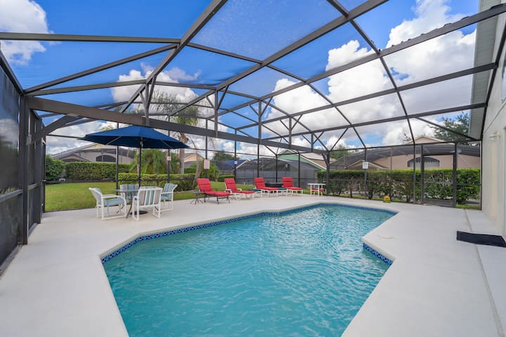 Luxury Villa With Private Pool Near Disney - Davenport, FL