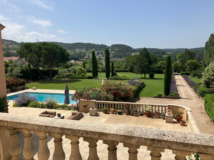 Quiet Provencal Cottage, Pool, 5 Mins To Town - Vaison-la-Romaine