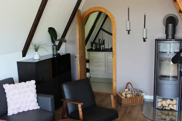 Ferienhaus Auf Wassergrundstück (1300qm) Mit Kamin - Sternberg