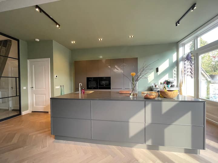 Sfeervol En Modern Familiehuis - Utrecht