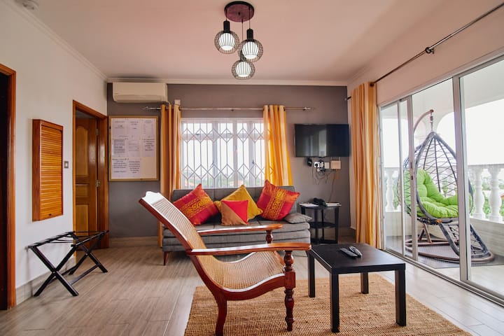 360 Degrees Villa 2 - Victoria