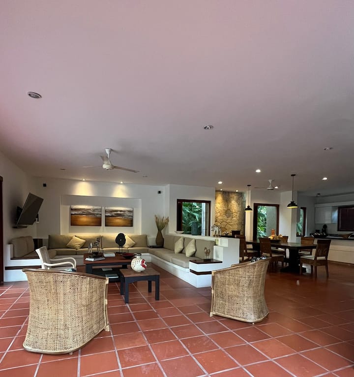 Hermosa Casa Campestre En Mesa De Yeguas - Anapoima