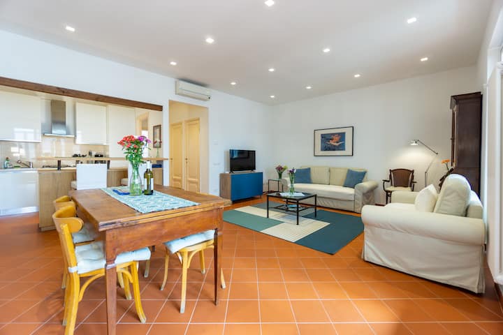 Helles Und Modernes Apartment Im Herzen Von Lucca Mit Klimaanlage! - Lucca