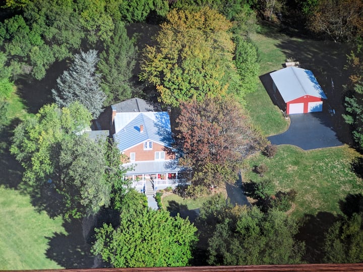 Wildmandan 1870 Farmhouse W Brewery - Wintergreen, VA