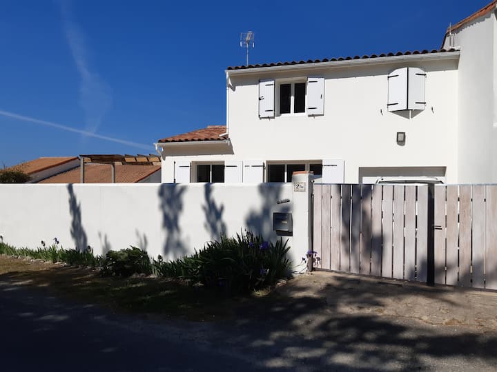 Maison Vacances, Proche Mer, Quartier Calme. - Île de Ré