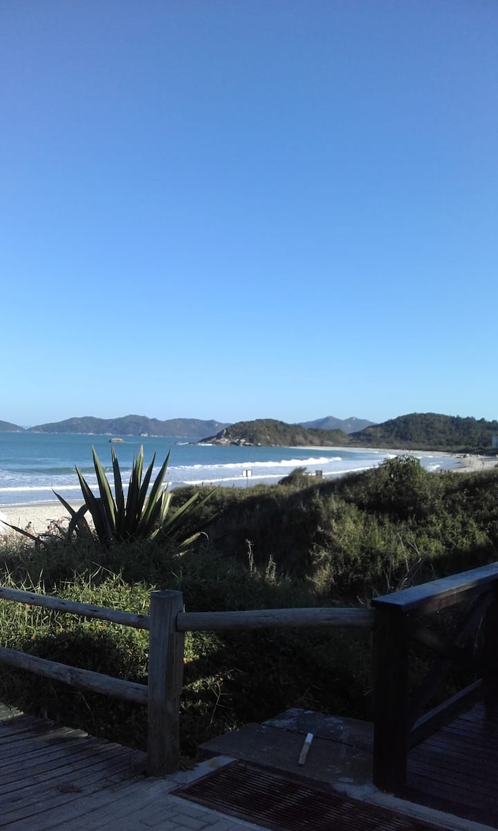 Praia De Bombinhas Loft Para Casal 50m Da Praia - Bombinhas