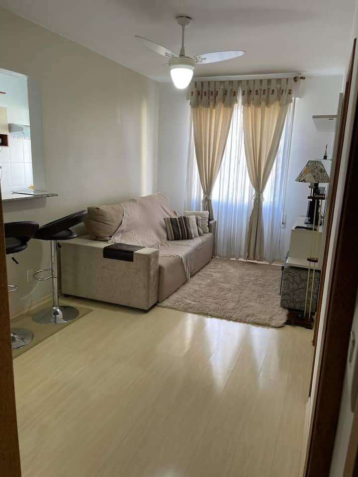 Apto Inteiro Próximo A Pucrs - Porto Alegre